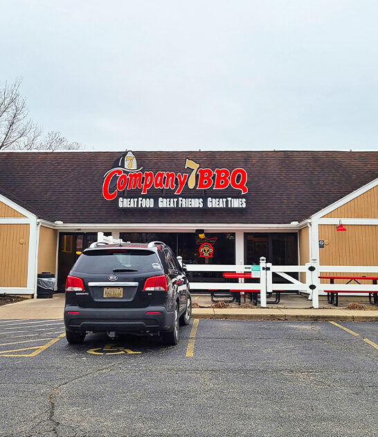 firehouse themed restaurant ohio ftr