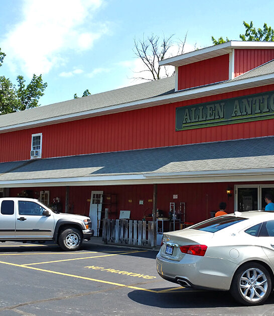 giant michigan antique emporium ftr