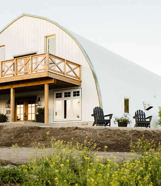 gorgeous barn airbnb minnesota ftr