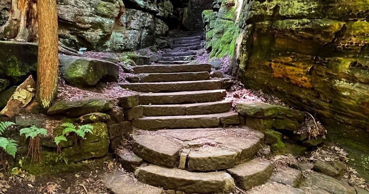 Gatton Rocks Uncover Jaw-Dropping Rock Formations On This Scenic 3.6-Mile Hike In Ohio