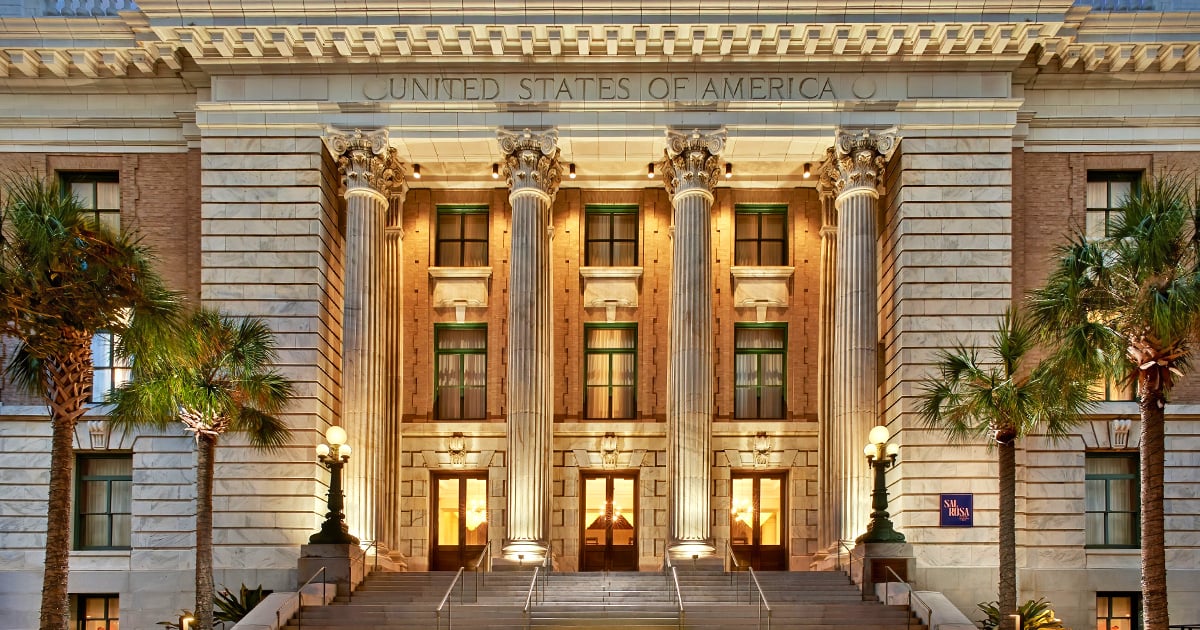 This Historic Courthouse In Florida Hides One Of America’s Best ...