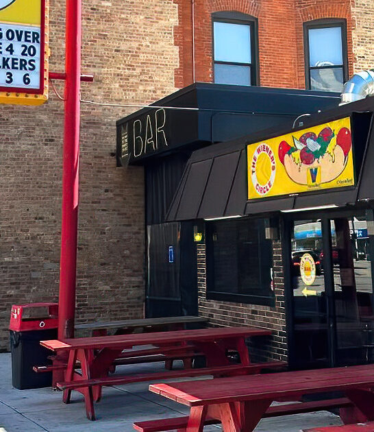 iconic chicago dogs illinois ftr