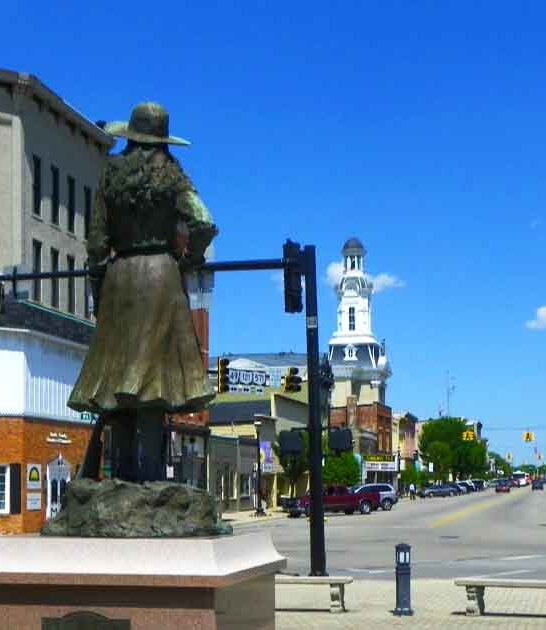 irresistibly charming ohio town ftr