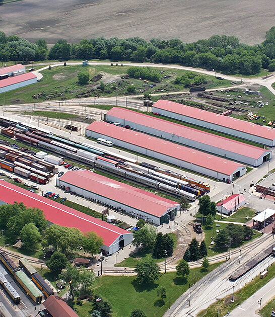 largest railway museum illinois ftr
