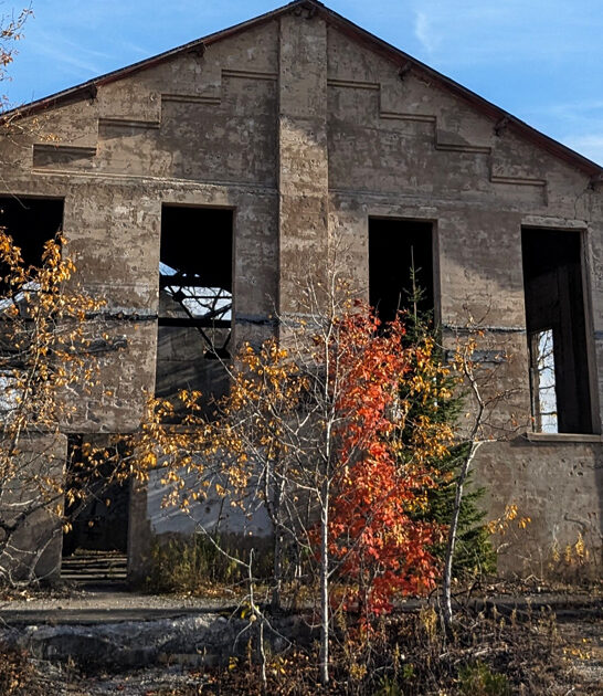 michigan cave ghost town ftr
