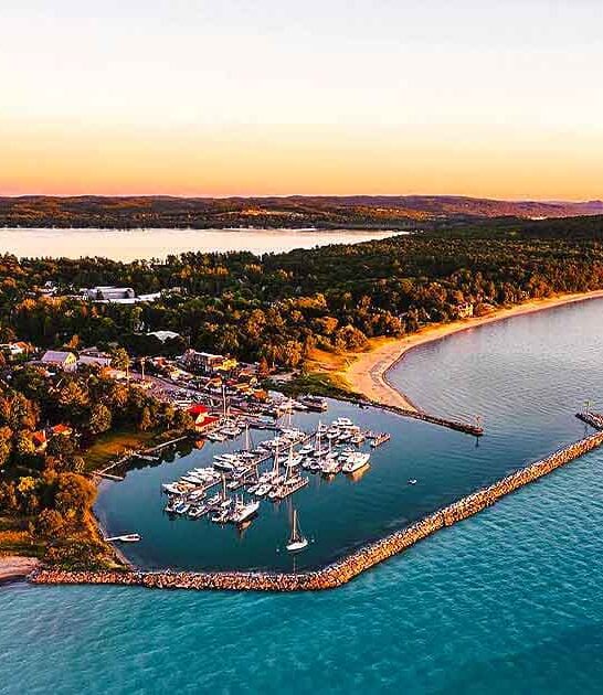 michigan dreamy lake town ftr