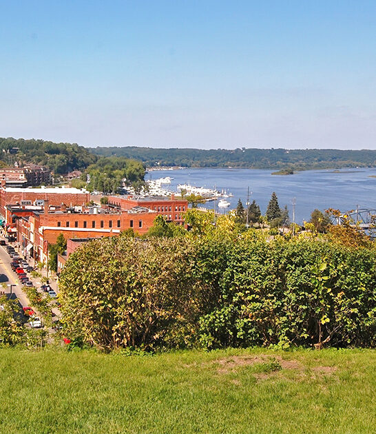 minnesota postcard worthy town ftr