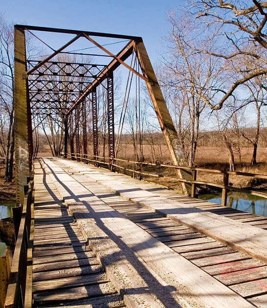 mysterious historic bridge illinois ftr
