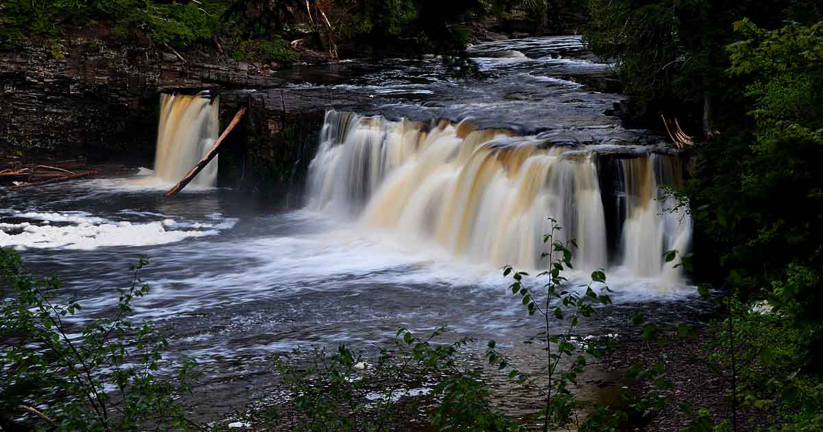 9 Scenic Waterfall Hikes In Michigan That Will Enchant You With Their ...