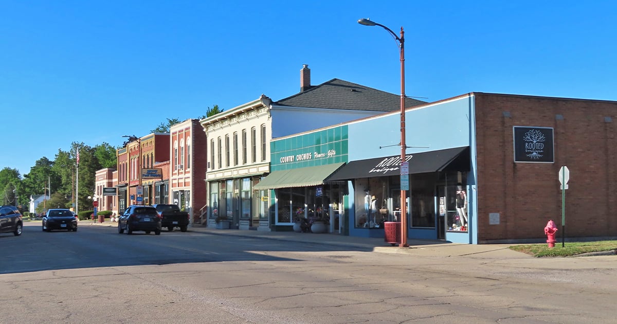 This Tiny Town In Illinois Is One Of The BestKept Secrets In The Midwest