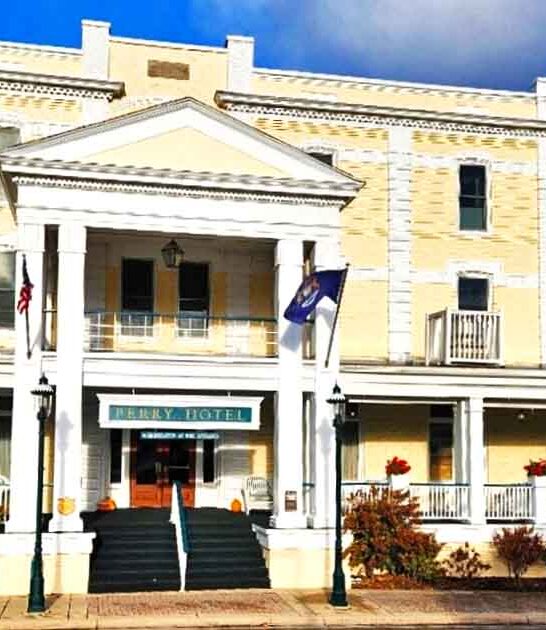 secret underground pub michigan ftr