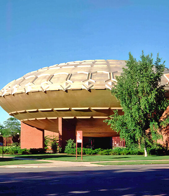 spaceship like theater wisconsin ftr