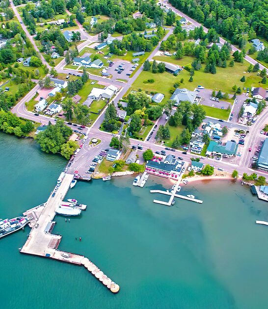 stunning lakeside town wisconsin ftr