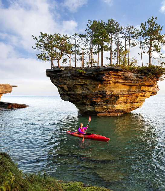 stunning rock formation michigan ftr