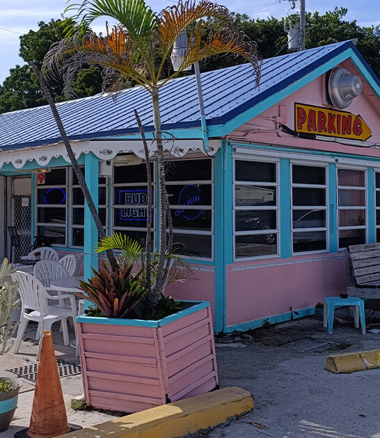 tiny florida seafood restaurant ftr