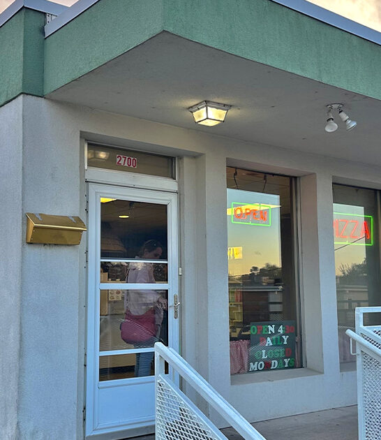 tiny italian restaurant illinois ftr