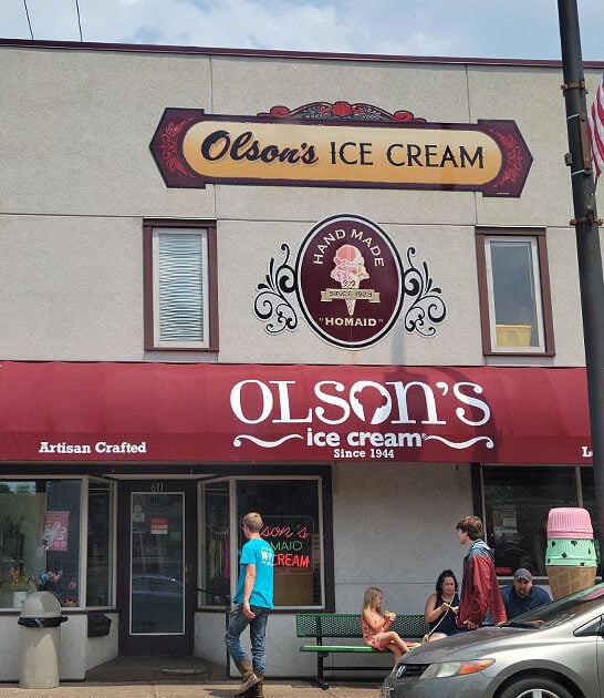 tiny wisconsin dessert shop ftr