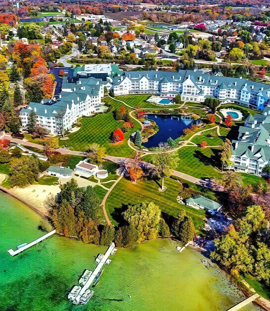 wisconsin new england charm ftr