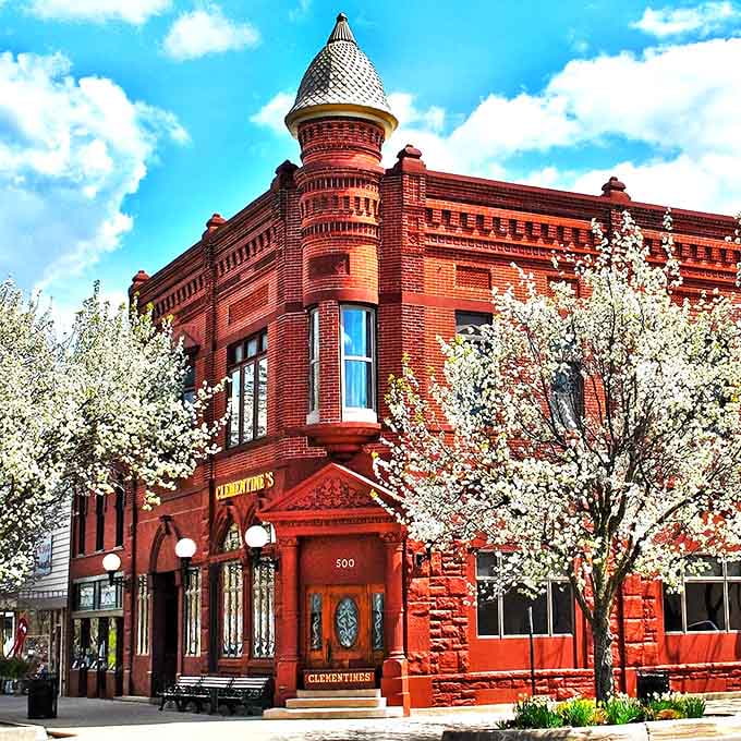 Standing proud on the corner, Clementine's red sandstone facade and fairy-tale turret whisper stories of South Haven's past while promising delicious adventures within.