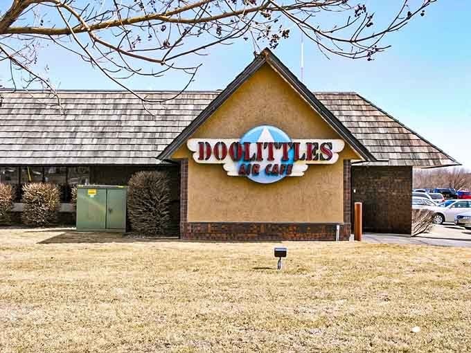 The unassuming exterior hides culinary magic that'll make you a regular faster than you can say "rotisserie chicken."
