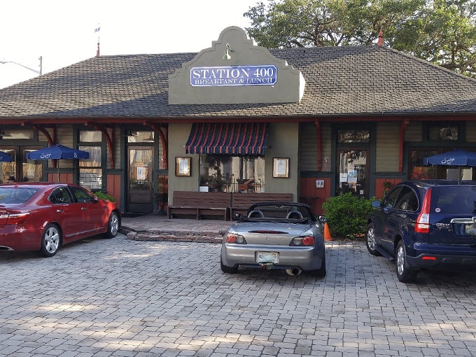 Welcome to breakfast paradise! Station 400's charming train depot-inspired exterior promises culinary adventures that'll make your morning commute worthwhile.