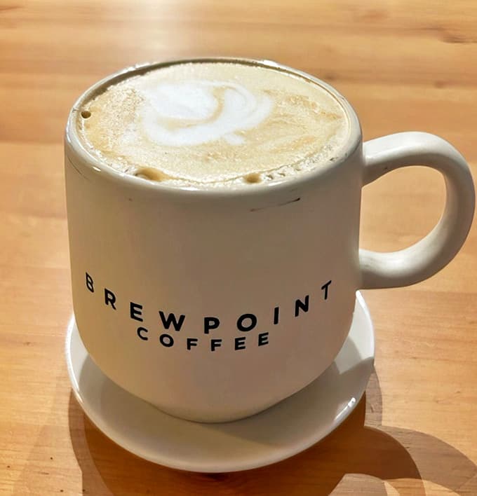 Coffee this beautiful almost makes you feel guilty for drinking it, but you'll get over that quickly.