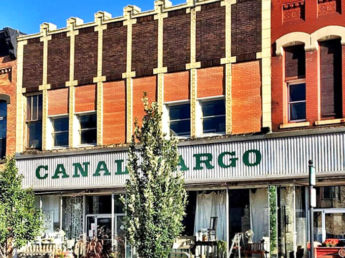 Canal Cargo Market connects local producers with appreciative customers, creating the kind of authentic marketplace experience that nourishes communities and taste buds.