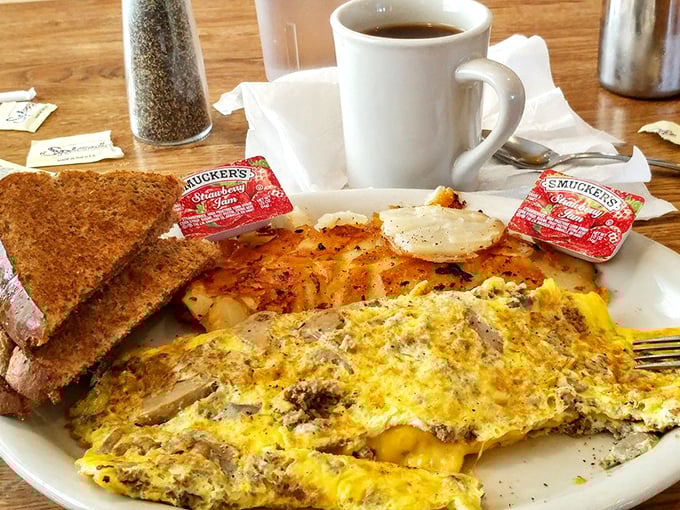 That's a classic Illinois breakfast! Fueling up for a great day with good food and friendly vibes.