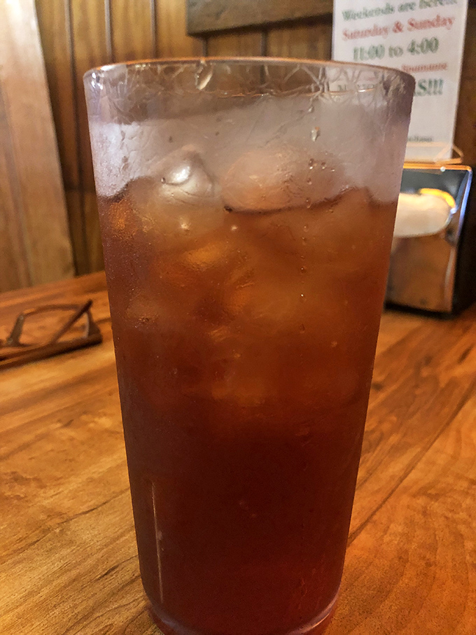 Southern sweet tea, served properly chilled – the perfect companion to cut through the richness of deep-dish indulgence and keep you coming back for more.