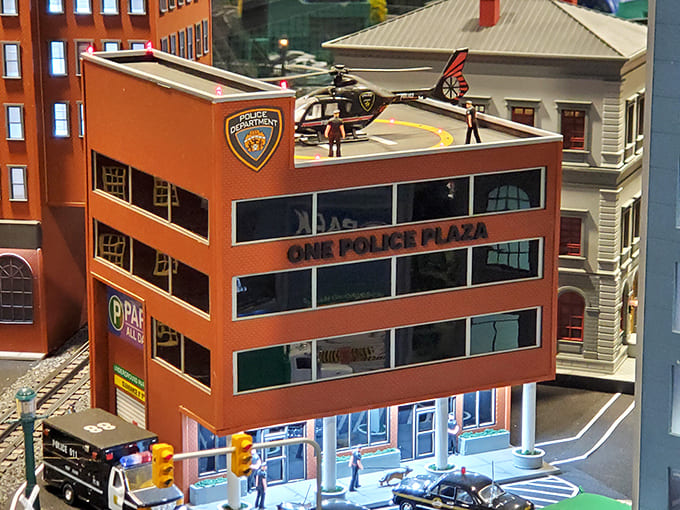 Law and order prevails even in miniature form &ndash; this police headquarters comes complete with helicopter pad for aerial surveillance of troublemaking figurines.