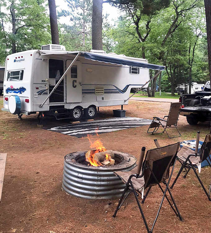 Home away from home, where morning coffee tastes infinitely better with a lake view and pine-scented breeze as your breakfast companions.