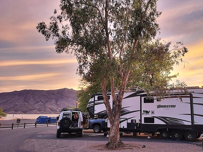 Sunset transforms RV camping into a luxury experience &ndash; million-dollar views without the hefty price tag.
