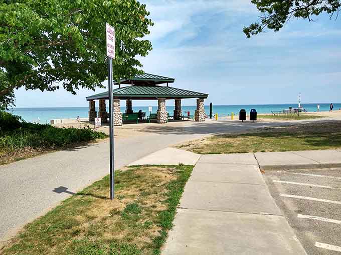 Picnic tables with million-dollar views await &ndash; because sandwiches always taste better when eaten with a side of Great Lakes scenery.