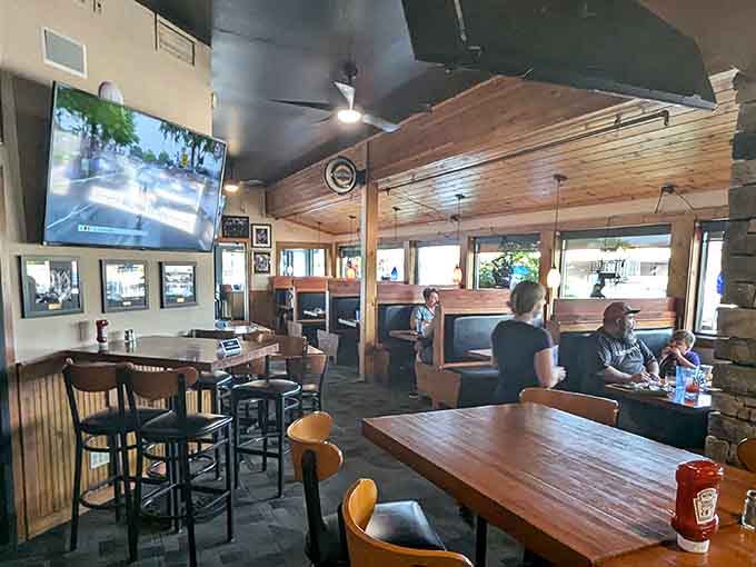 Multiple screens ensure you won't miss a single play while the comfortable seating invites you to settle in.