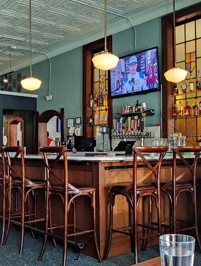 Belly up to this inviting bar where friendly bartenders pour cold beers and the TV plays whatever game matters most that day.