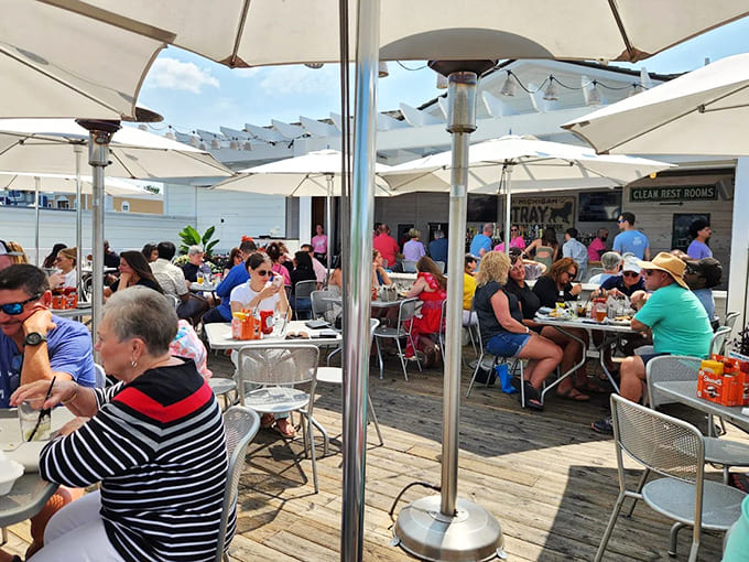 The outdoor patio buzzes with happy diners soaking up sunshine and lake breezes&mdash;proof that good food tastes even better with a side of fresh air.