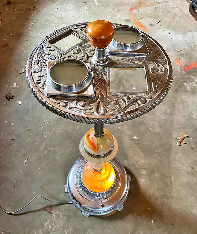 This isn't just a decorative ashtray—it's functional art from an era when smoking was sophisticated and ashtrays were designed with the same care as fine jewelry.