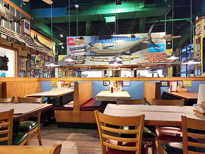 Nautical touches and comfortable seating create the perfect backdrop for enjoying everything from casual lunches to celebratory dinners.