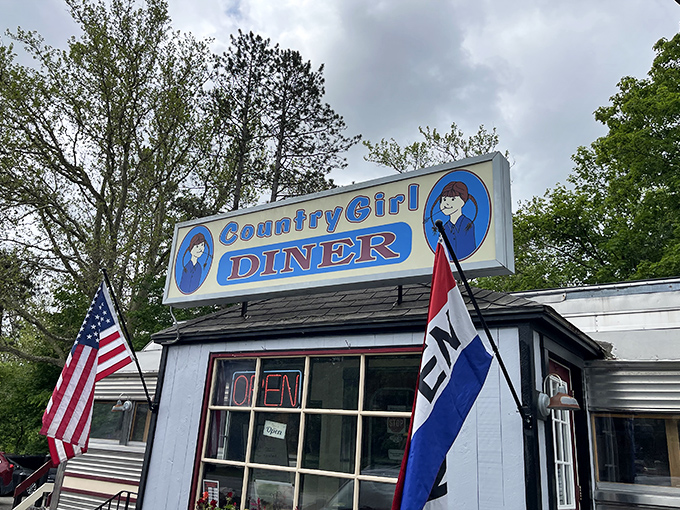 Country Girl Diner &ndash; where calories don't count and the coffee keeps flowing until you've heard all the local gossip worth knowing.
