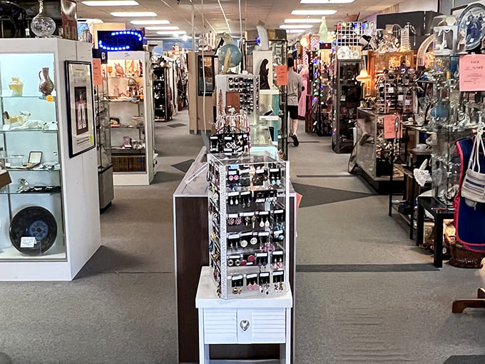 Accessories: Browsing becomes an adventure when every aisle offers something unexpected &ndash; from vintage china to decorative treasures.