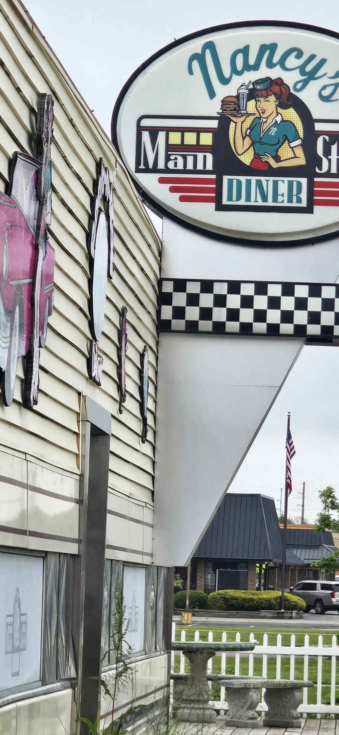 The iconic sign promises more than just food &ndash; it's advertising a full-immersion experience in Americana that delivers on every level.