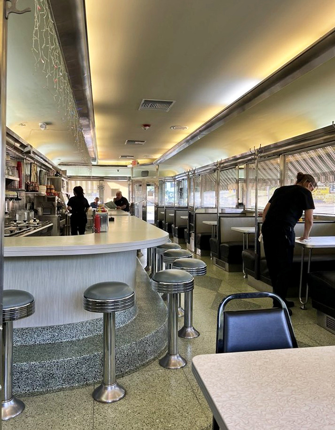 Vintage vibes with modern cleanliness – where nostalgia meets health department approval in the most delicious way possible.