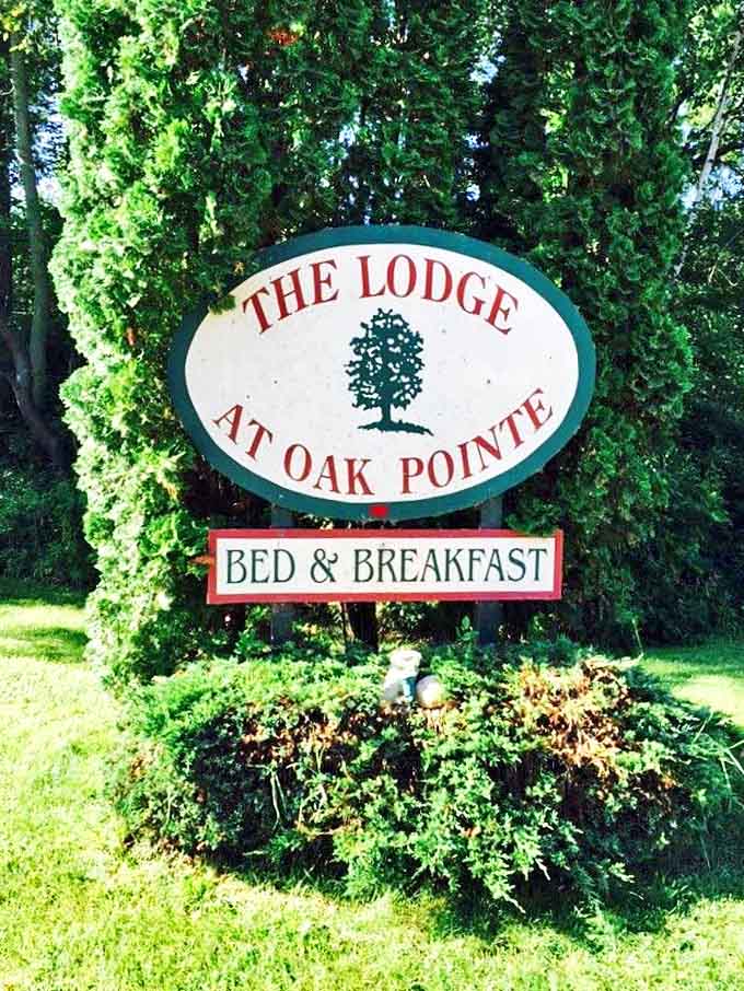 The Lodge at Oak Pointe offers cozy accommodations for those who prefer beds to sleeping bags – rustic luxury at its finest.