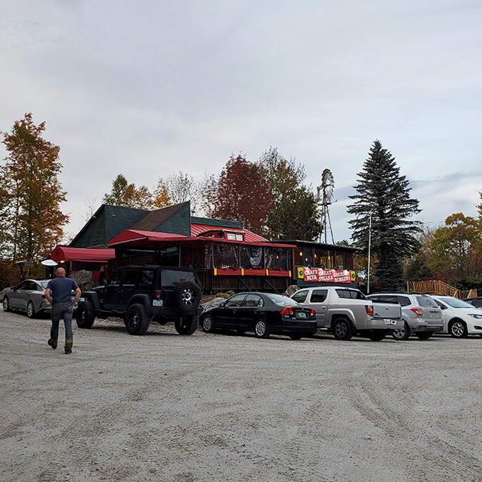 The parking lot tells the story&mdash;a mix of local plates and out-of-state visitors all drawn by the siren call of exceptional comfort food.