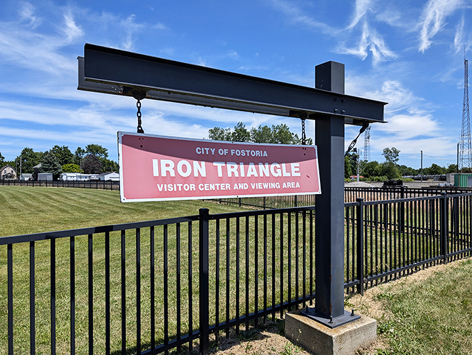 Welcome to a premier viewing area where you can experience the intersection of three major rail lines in one place.