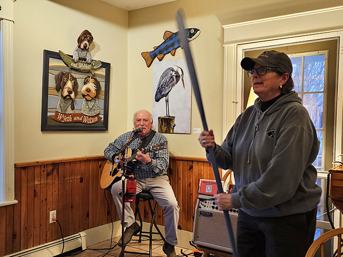 Live music adds another dimension to the dining experience &ndash; local talent providing the soundtrack to your mussel feast.