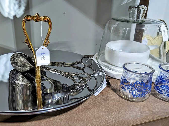 These elegant serving pieces have survived countless dinner parties and family gatherings, ready to bring vintage sophistication to your table.