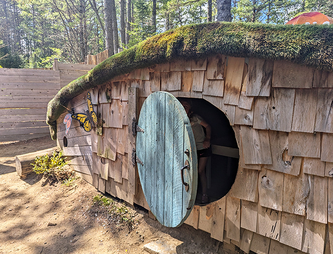 This hobbit-inspired dwelling looks like it was plucked straight from Middle Earth and planted in Middle Maine, circular door and all.
