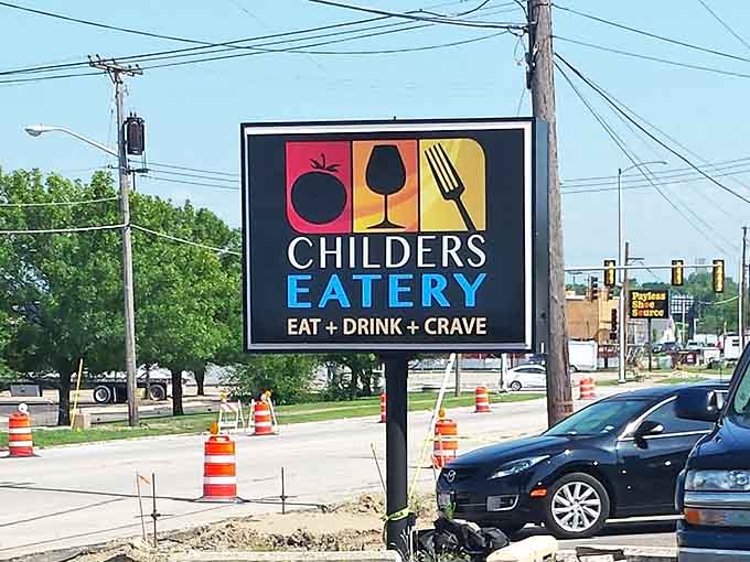 Bold signage announces this breakfast destination, guiding food lovers to their next memorable meal in Peoria.