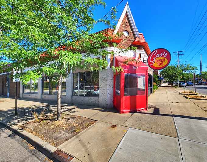 Sunshine and good breakfast await behind that cheerful facade, making every morning a little brighter for Cleveland's hungry residents.
